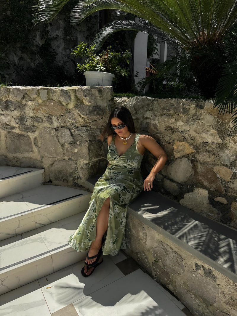 Modern Bridesmaid Dress Shop By Rewritten | UK Bridal Shop
